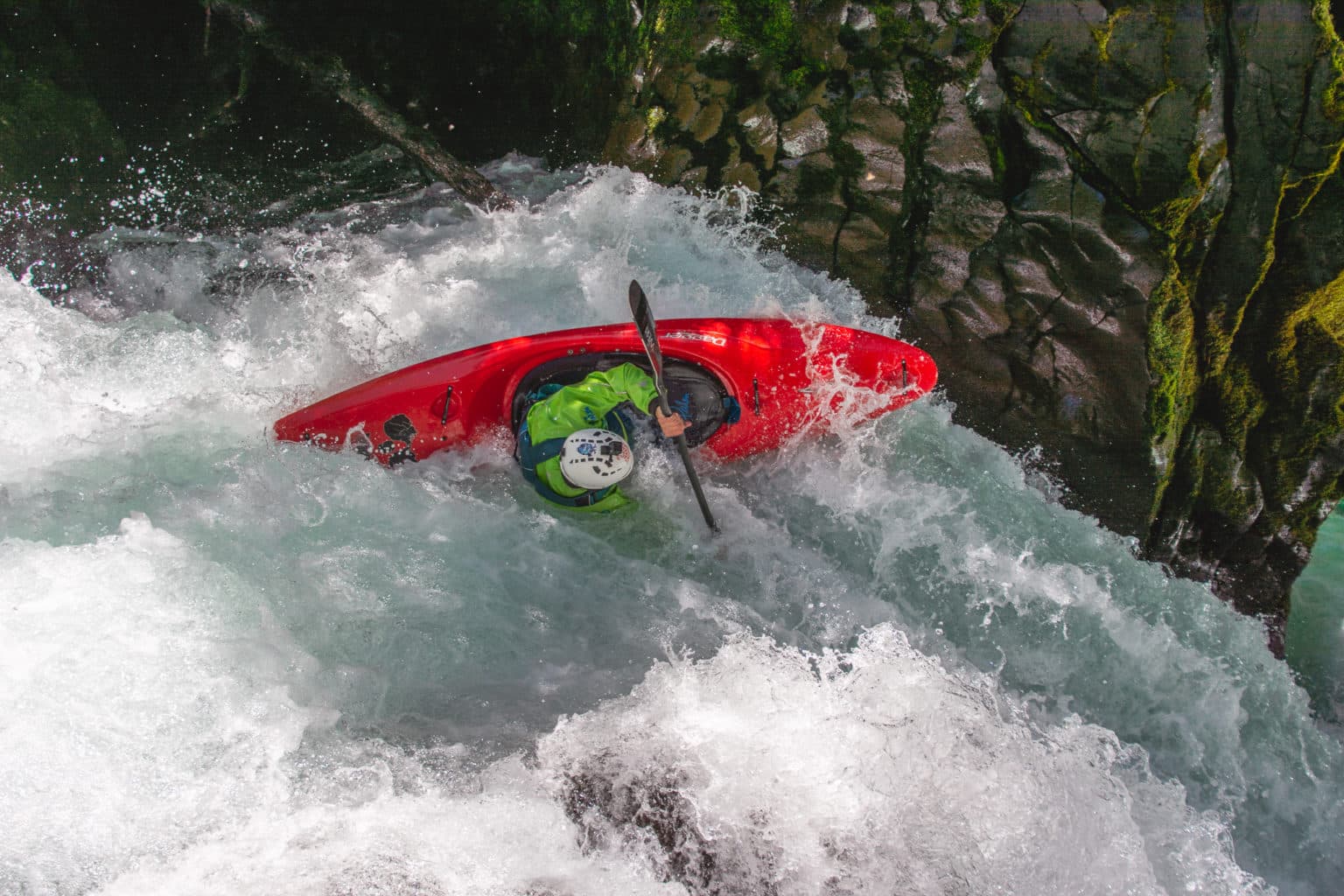 How to choose a spraydeck - The Whitewater Kayaking Hub